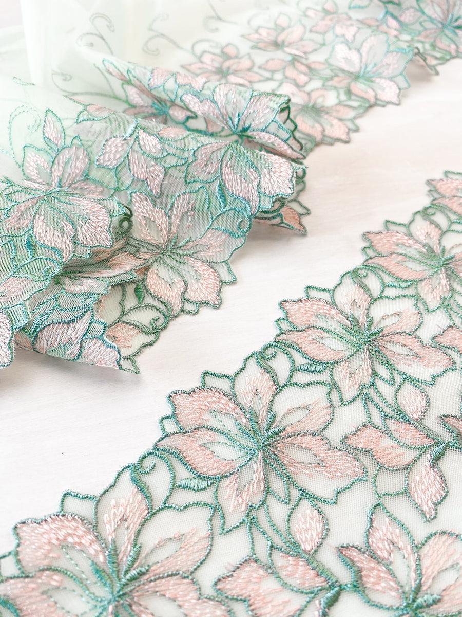 Enchanted Garden – Emerald Erin